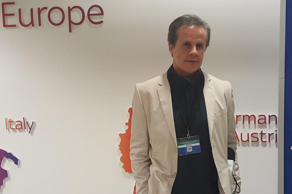 Il giornalista reggino Emilio Buttaro riceve il premio "Stelle di Calabria"