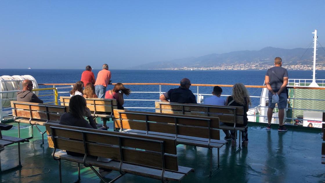 Pendolari dello Stretto: le richieste per migliorare i trasporti porto ...