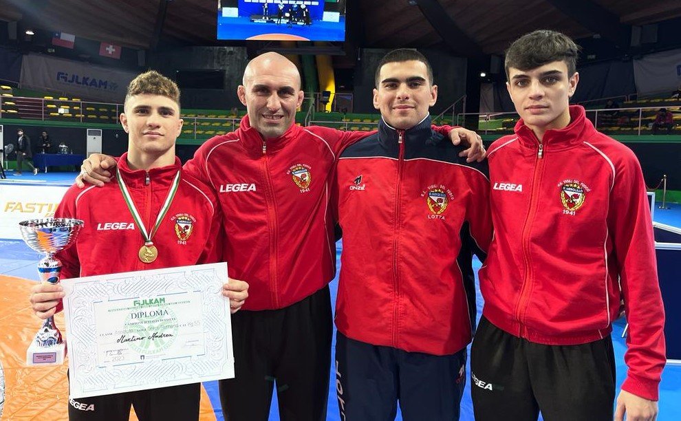 Campionati Italiani Assoluti: Lotta Greco-Romana, i Vigili del Fuoco ...