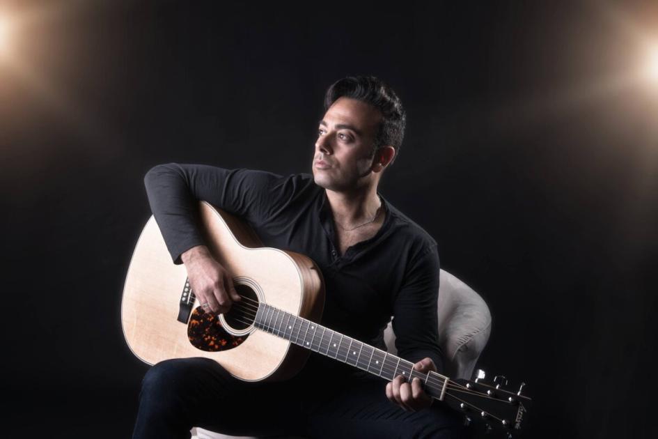 Sagi Rei al Casual Beach Club: dinner show e concerto in riva al mare