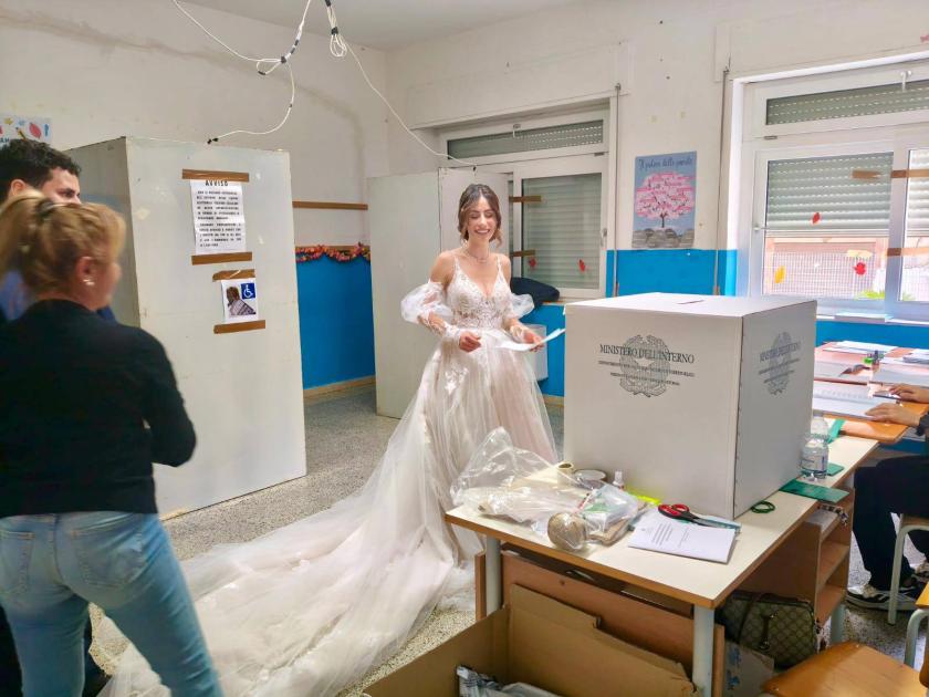 Regionali Calabria 2025: a votare dopo il fatidico si, la foto con l ...