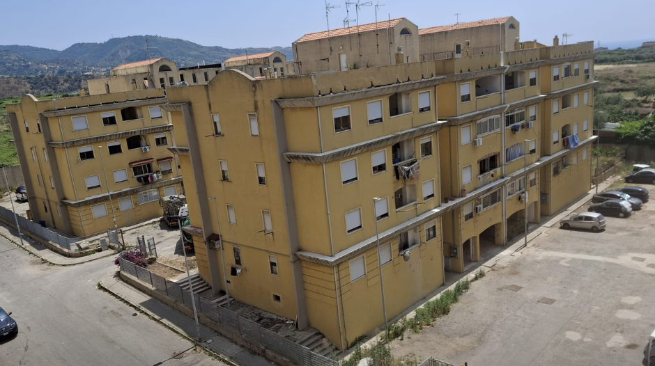 Reggio Calabria, Un Mondo di Mondi contro la politica del ghetto