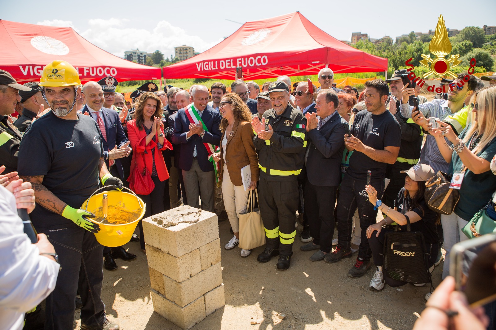 Cosenza, inaugurata nuova caserma per i Vigili del Fuoco - FOTO